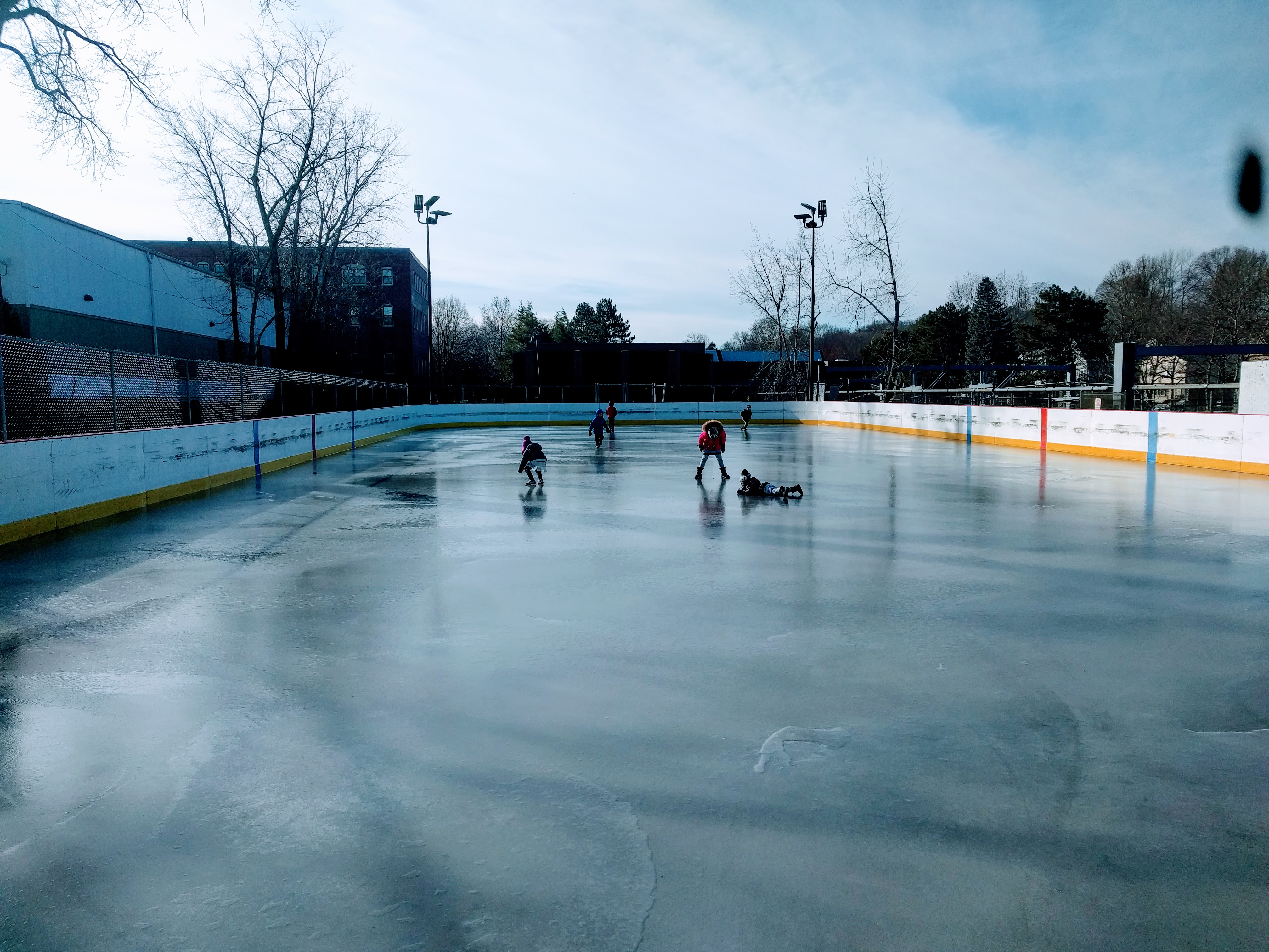 Public Skating – Friends of the Kelly Rink